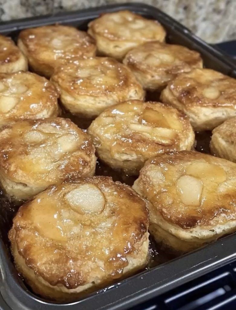Easy Caramel Biscuits in a Baking Pan – Easy Foods